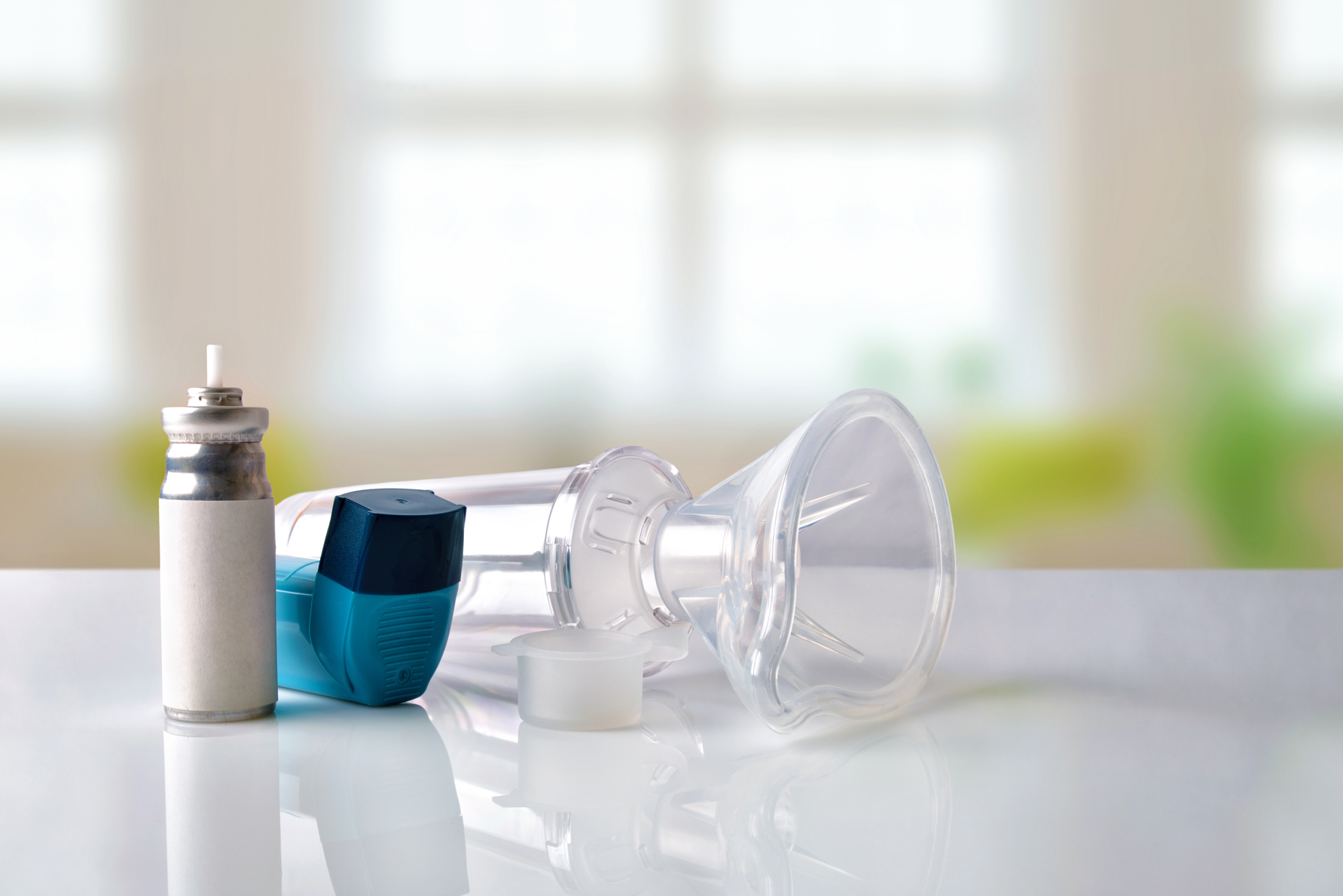 Triple inhaler therapy for asthma appears to improve outcomes ...